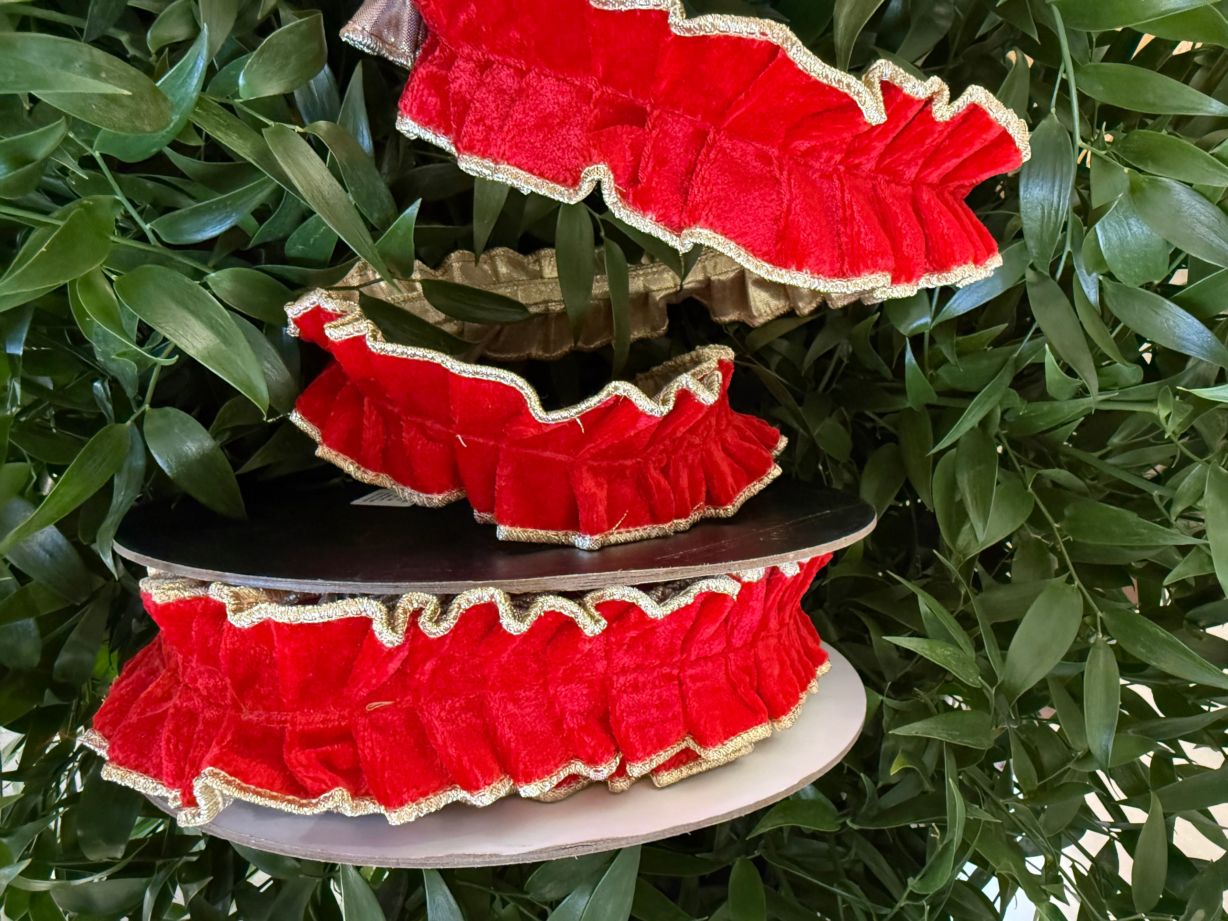 JME heavy wired ribbon. RED Velvet Pleating with Gold Metallic Back 2 ...