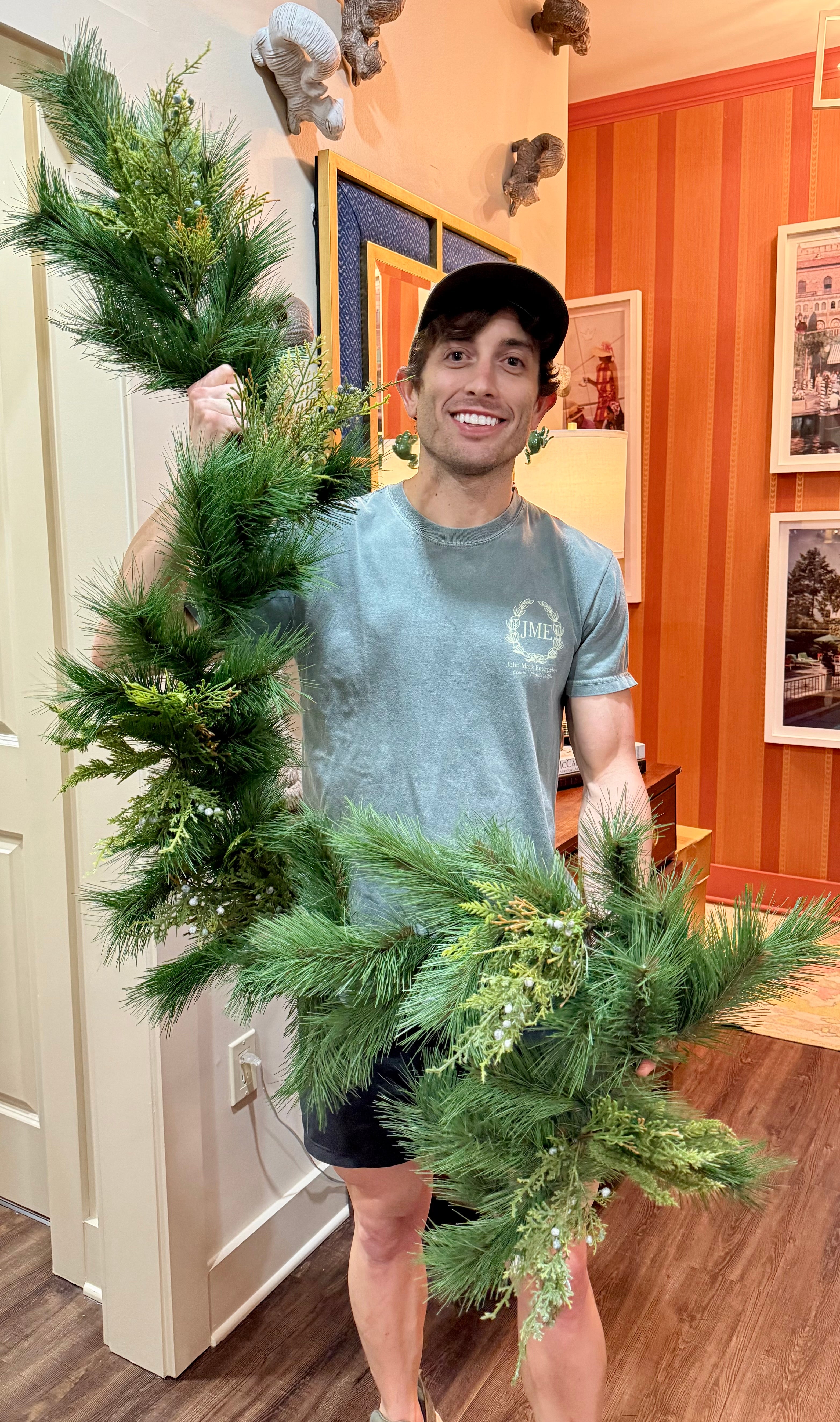 Mixed Pine/Juniper Berry Garland 6' – John Mark's